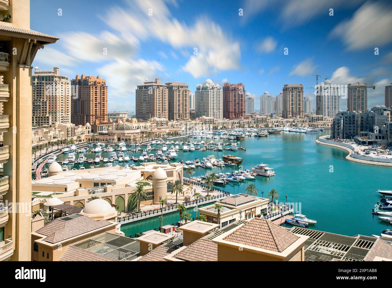 Aerial view on doha hi-res stock photography and images - Alamy