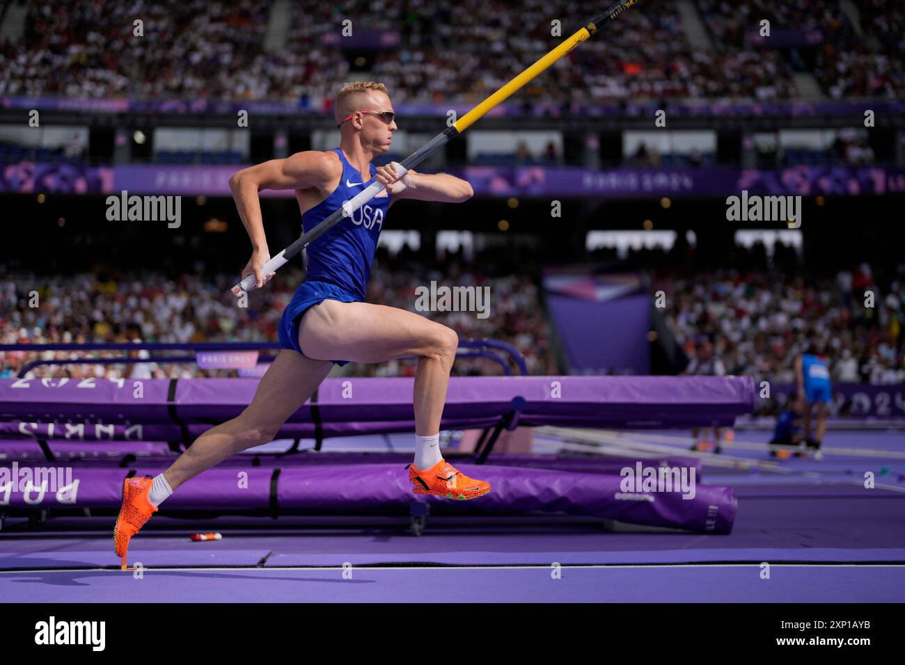 Sam Kendricks, of the United States, competes in the men's pole vault ...