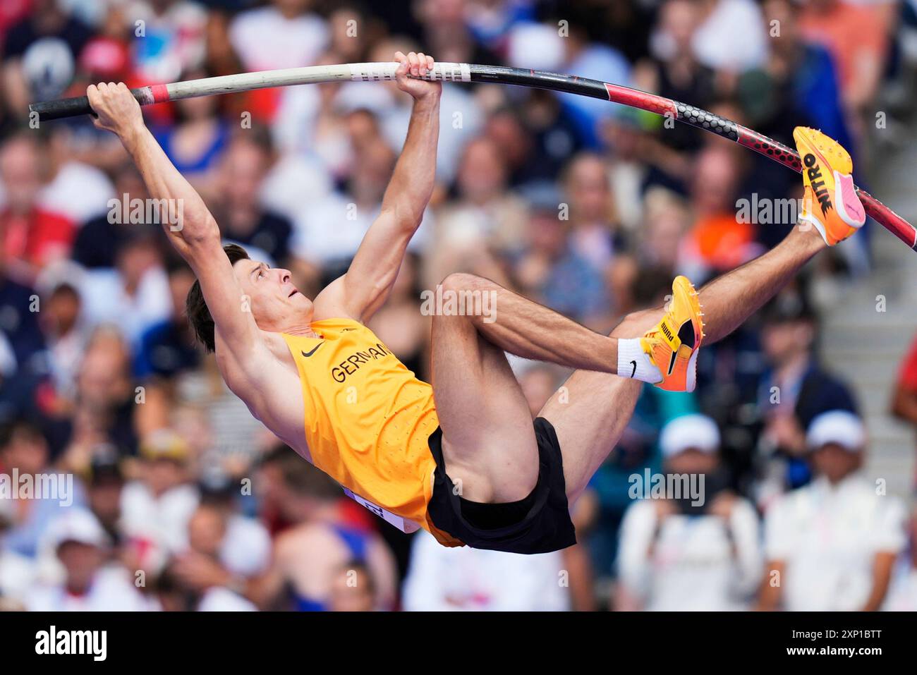 Oleg Zernikel, of Germany, competes in the men's pole vault ...