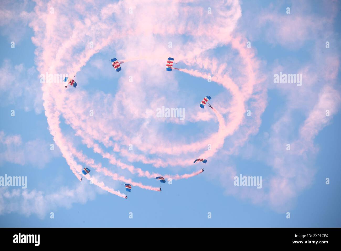 Fairford, UK. 19 JUL, 2024. RAF Falcons, the RAF Parachute Display team ...