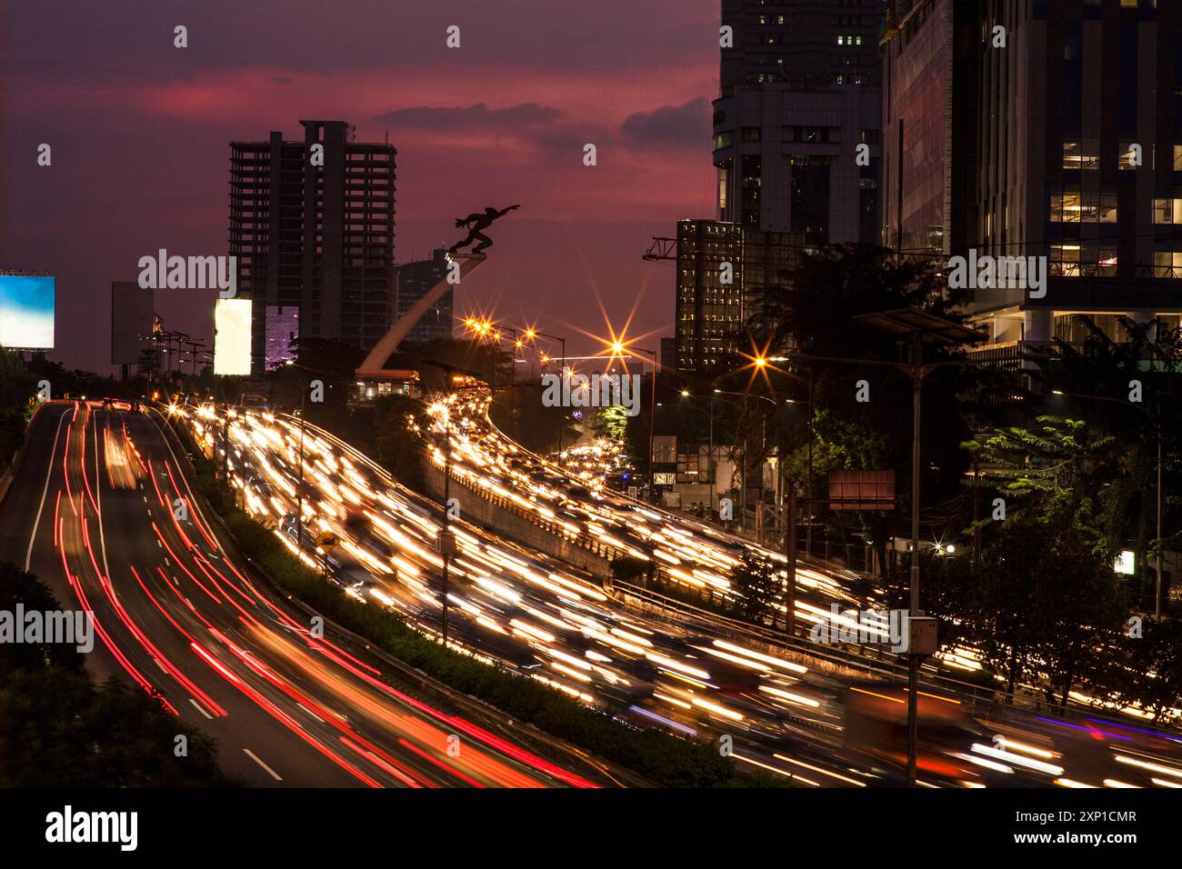 Night jakarta city downtown modern hi-res stock photography and images ...