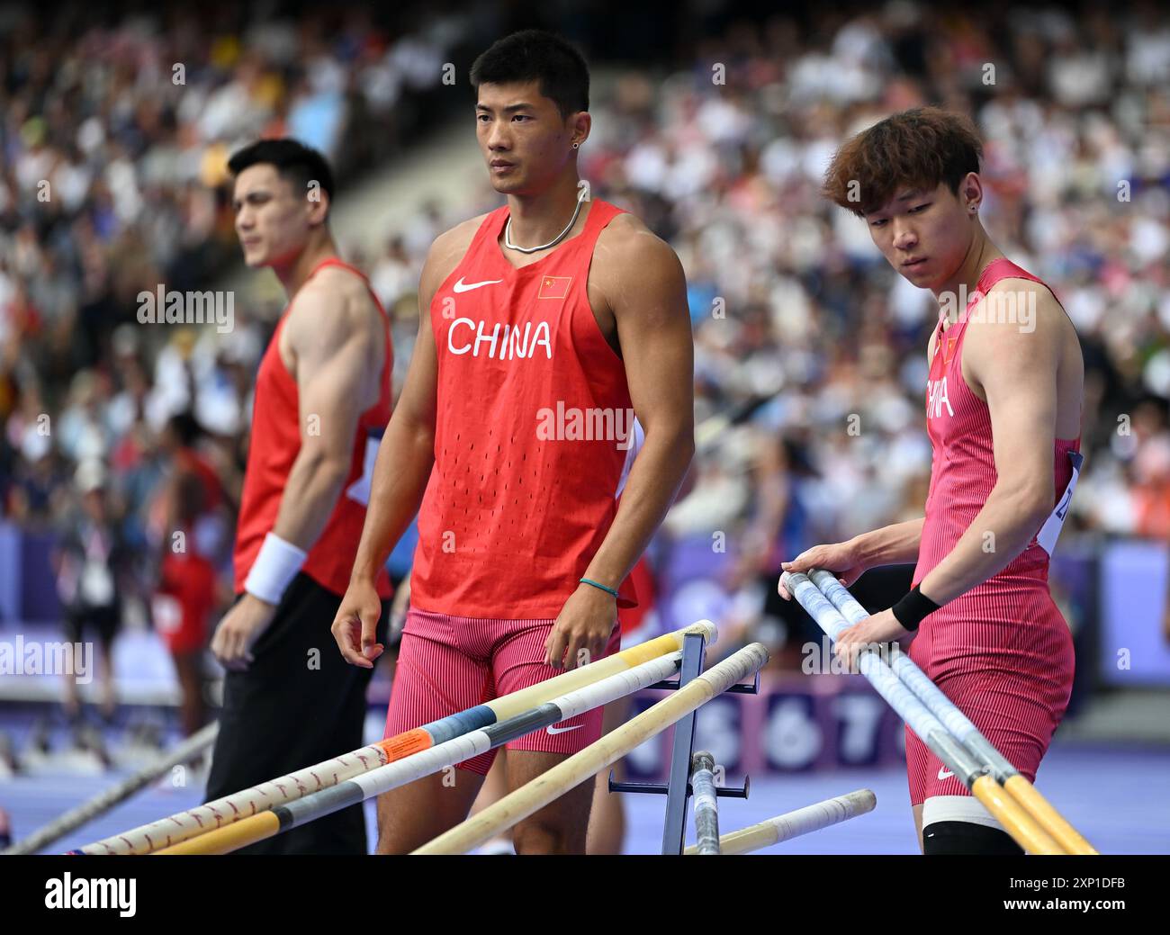 (240803) -- PARIS, Aug. 3, 2024 (Xinhua) -- Zhong Tao, Huang Bokai, Yao ...