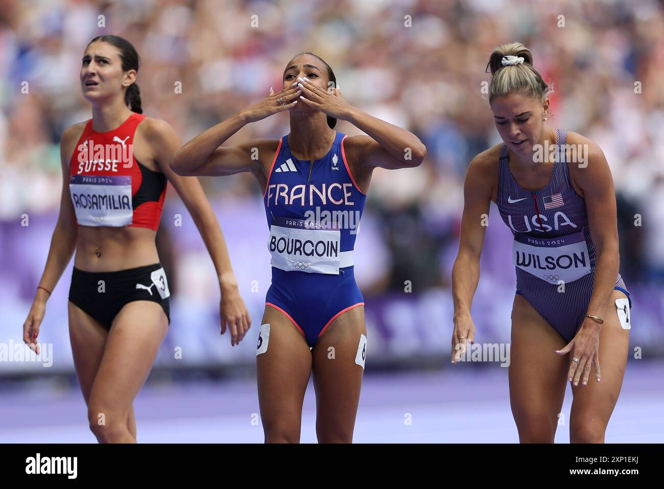 Paris, France. 2nd Aug, 2024. Anais Bourgoin (C) of France reacts after ...