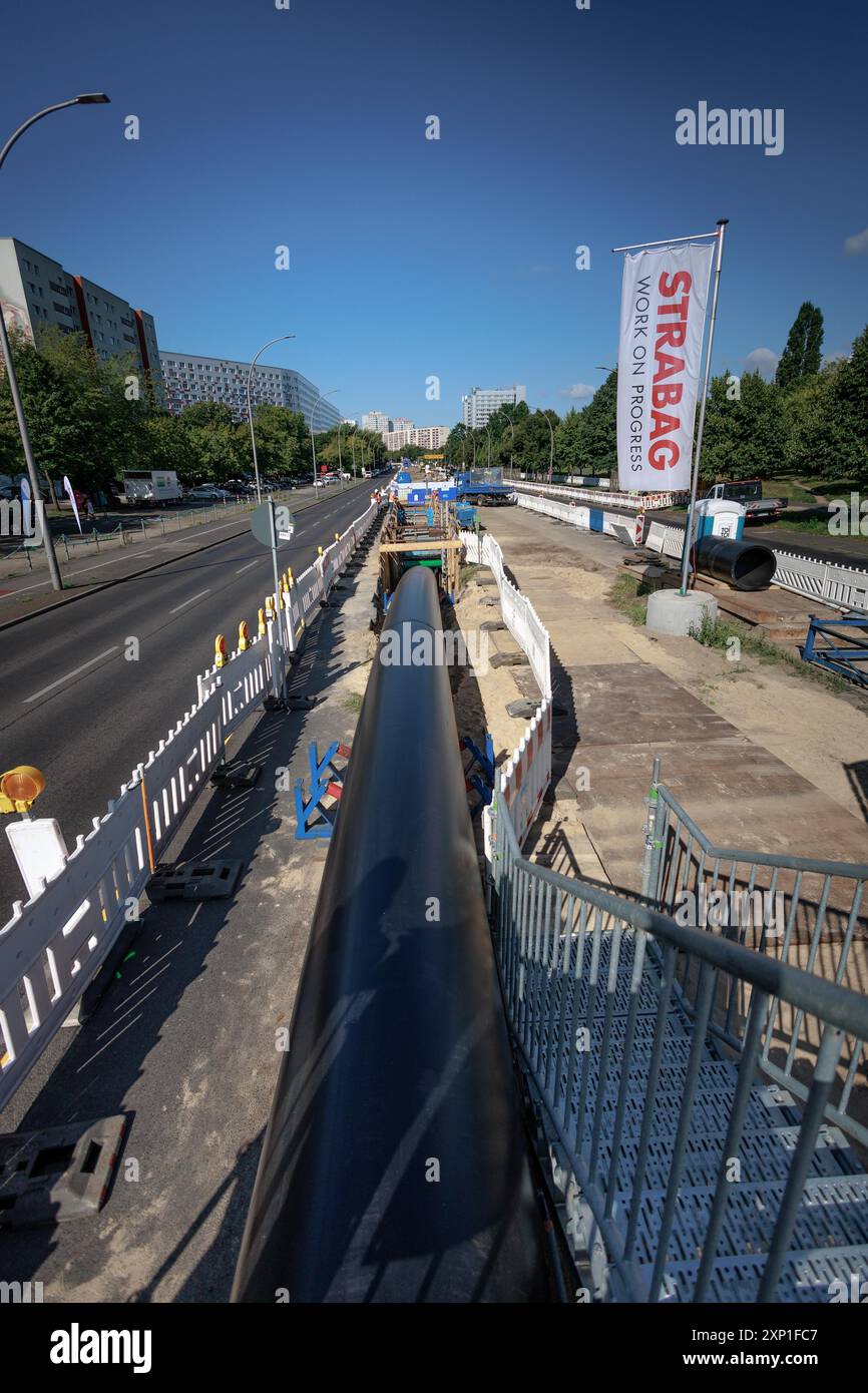Berlin, Germany. 03rd Aug, 2024. A 430-meter-long sewage pressure pipe ...