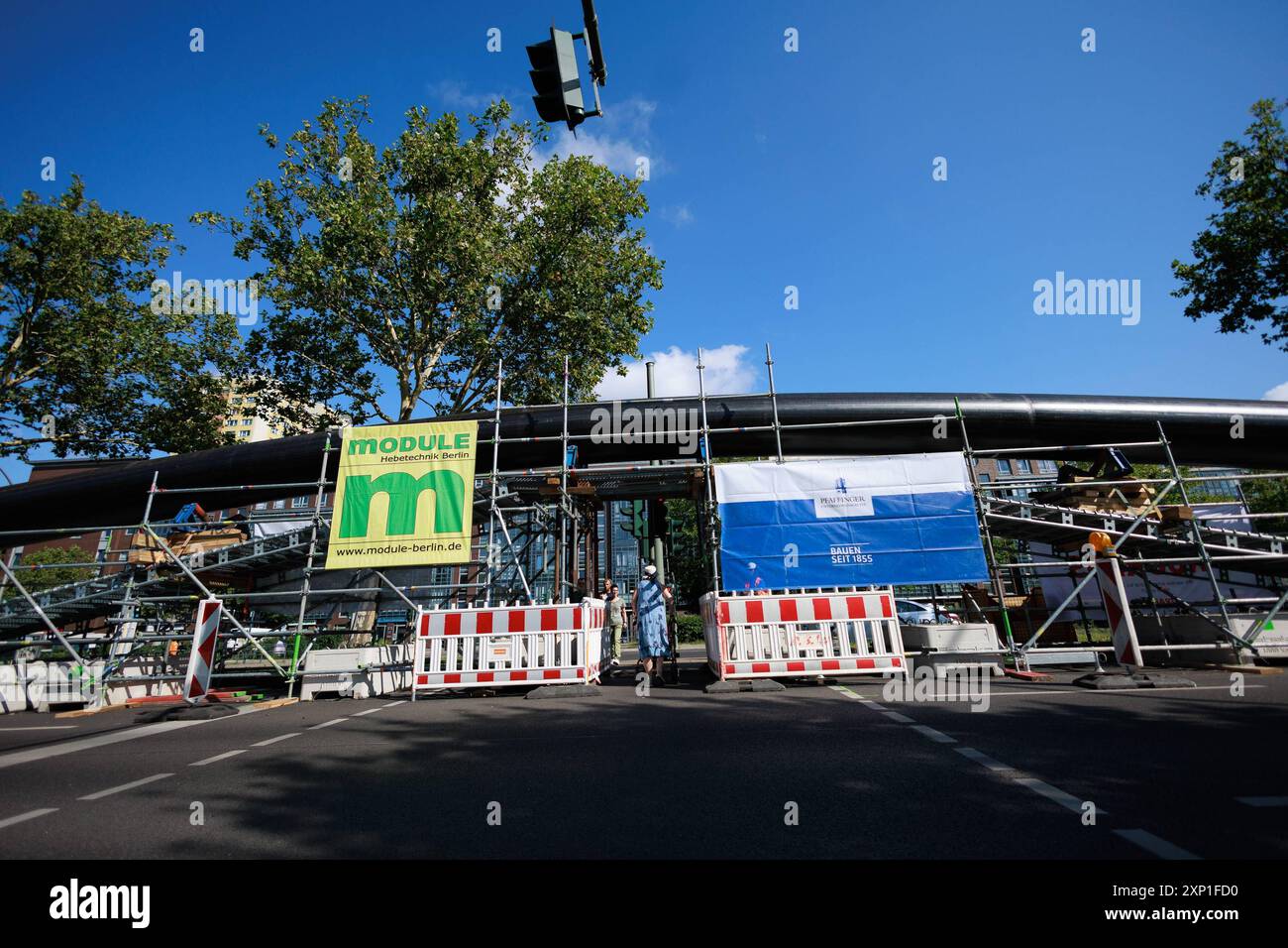 Trenchless method hi-res stock photography and images - Alamy