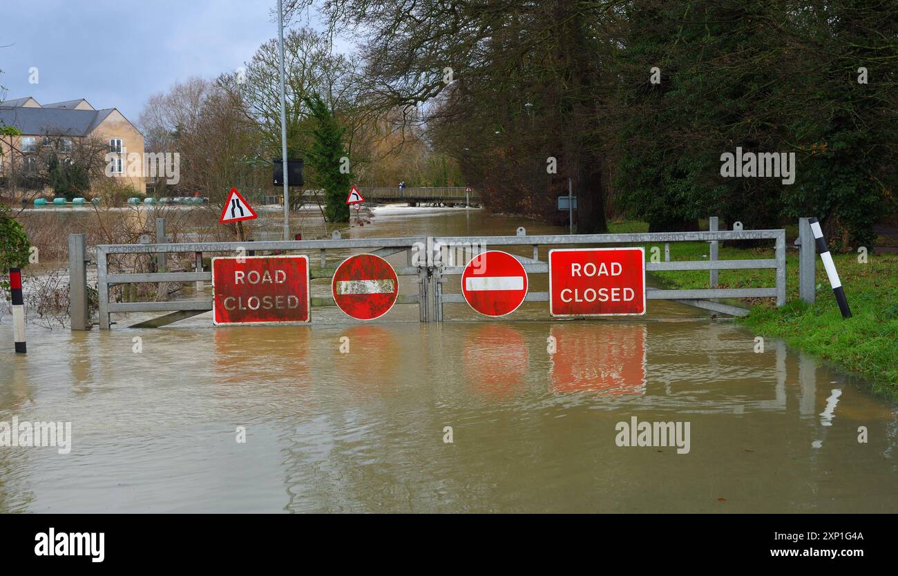 Flooding river Ouse causing bridge and road to be shut off Stock Photo ...