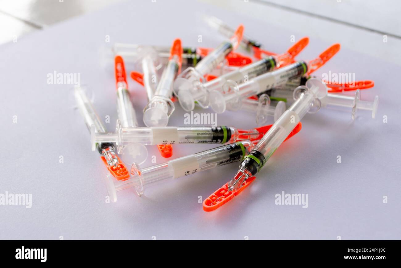 Shots, injection, syringe,hypo,hypodermic Stock Photo - Alamy