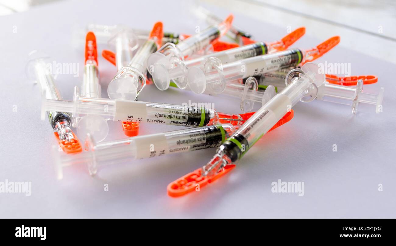 Shots, injection, syringe,hypo,hypodermic Stock Photo - Alamy