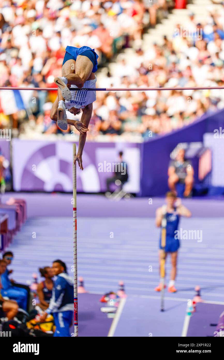 Emmanouil Karalis of Greece competes during Men's Pole Vault ...