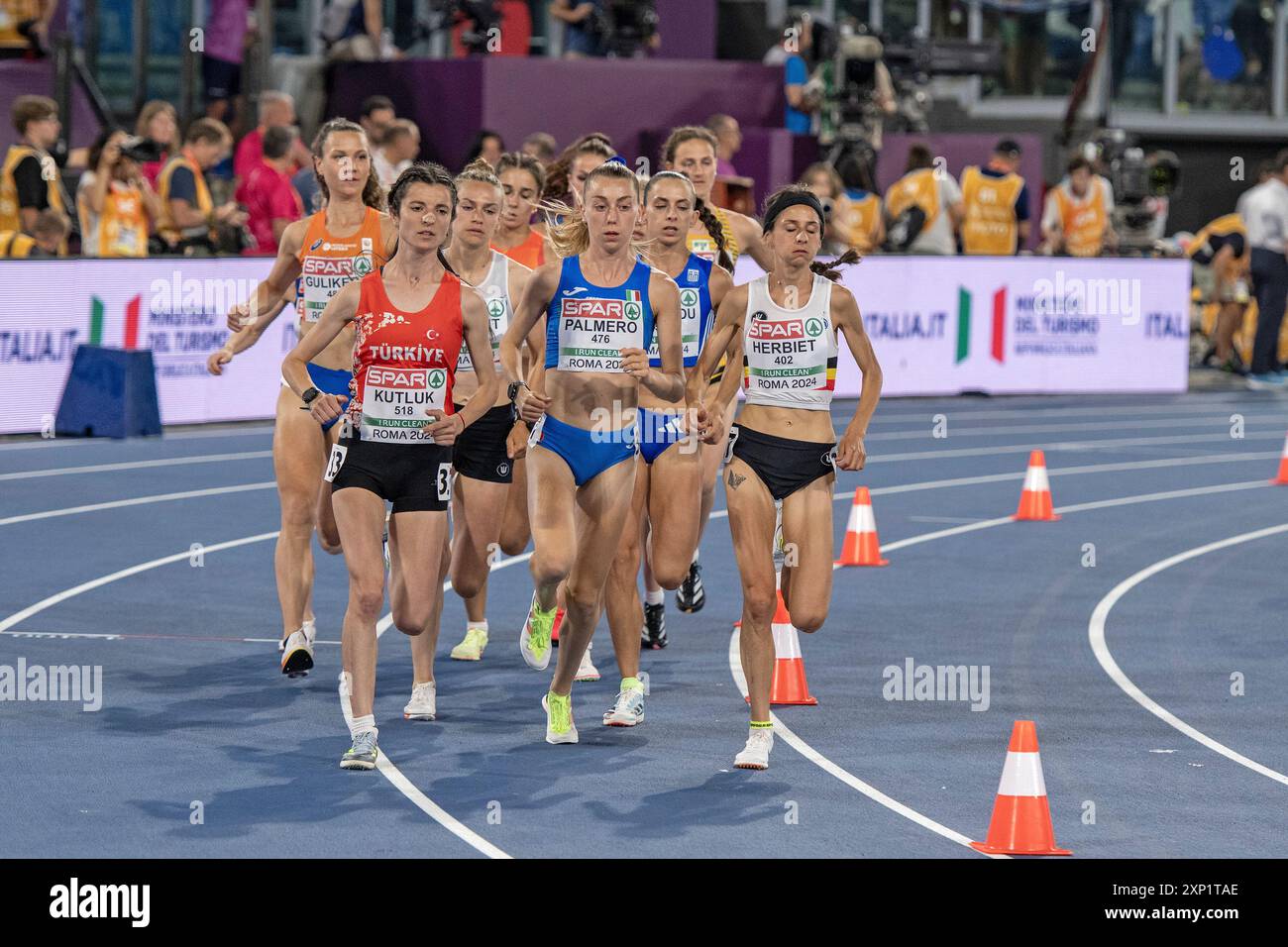 Yonca Kutluk (TUR), Elisa Palmero (ITA) and Chloè Herbiet (BEL) during ...
