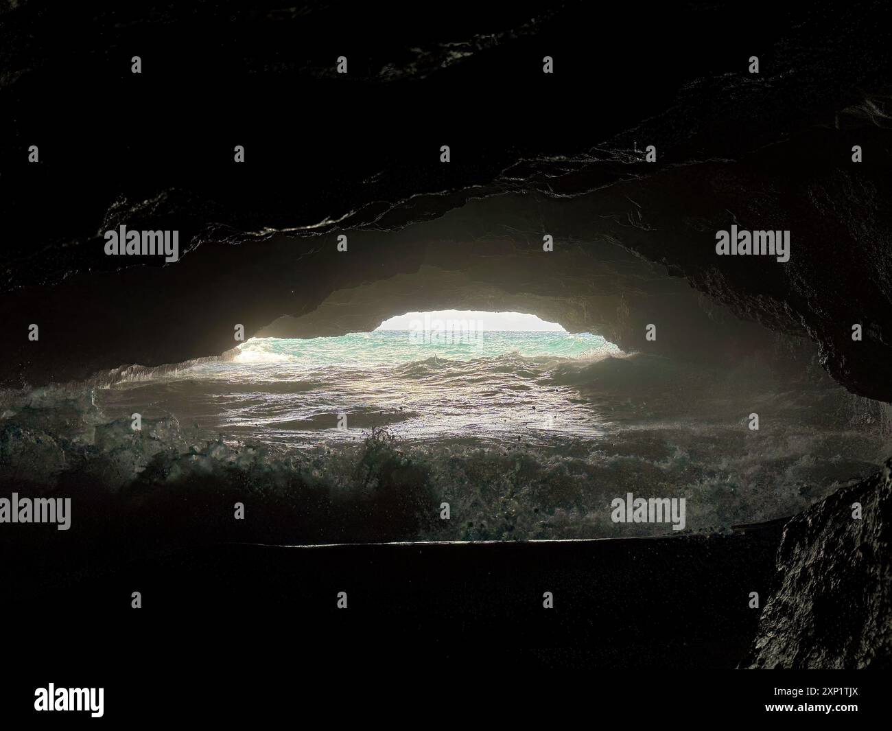 Sea cave raging waves hi-res stock photography and images - Alamy