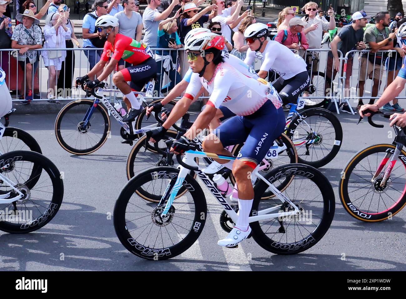 Paris, France. 3rd Aug, 2024. Yukiya Arashiro (JPN) Cycling : Men's ...