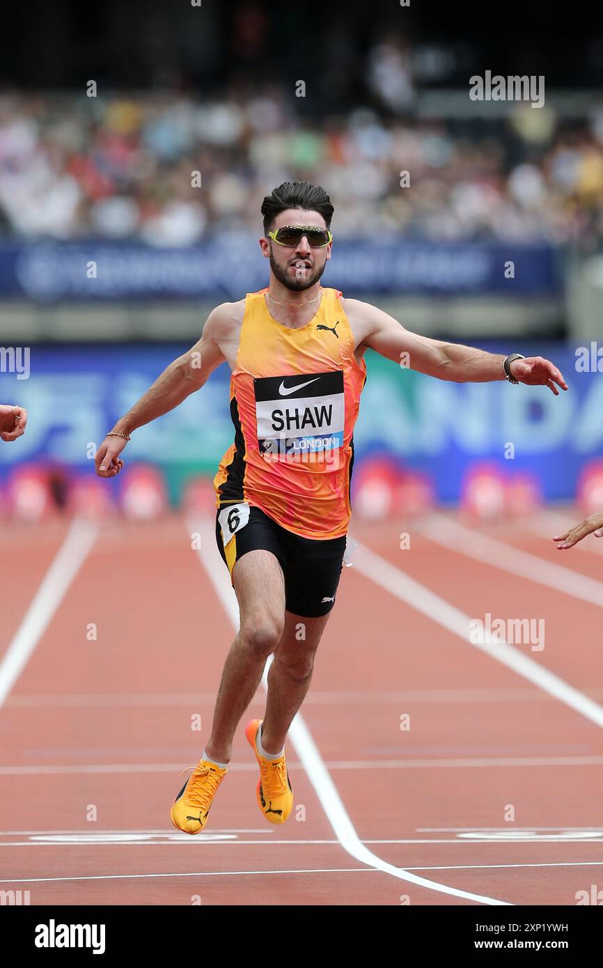 Zac SHAW (Great Britain), crossing the finish line in the Men's 100m ...