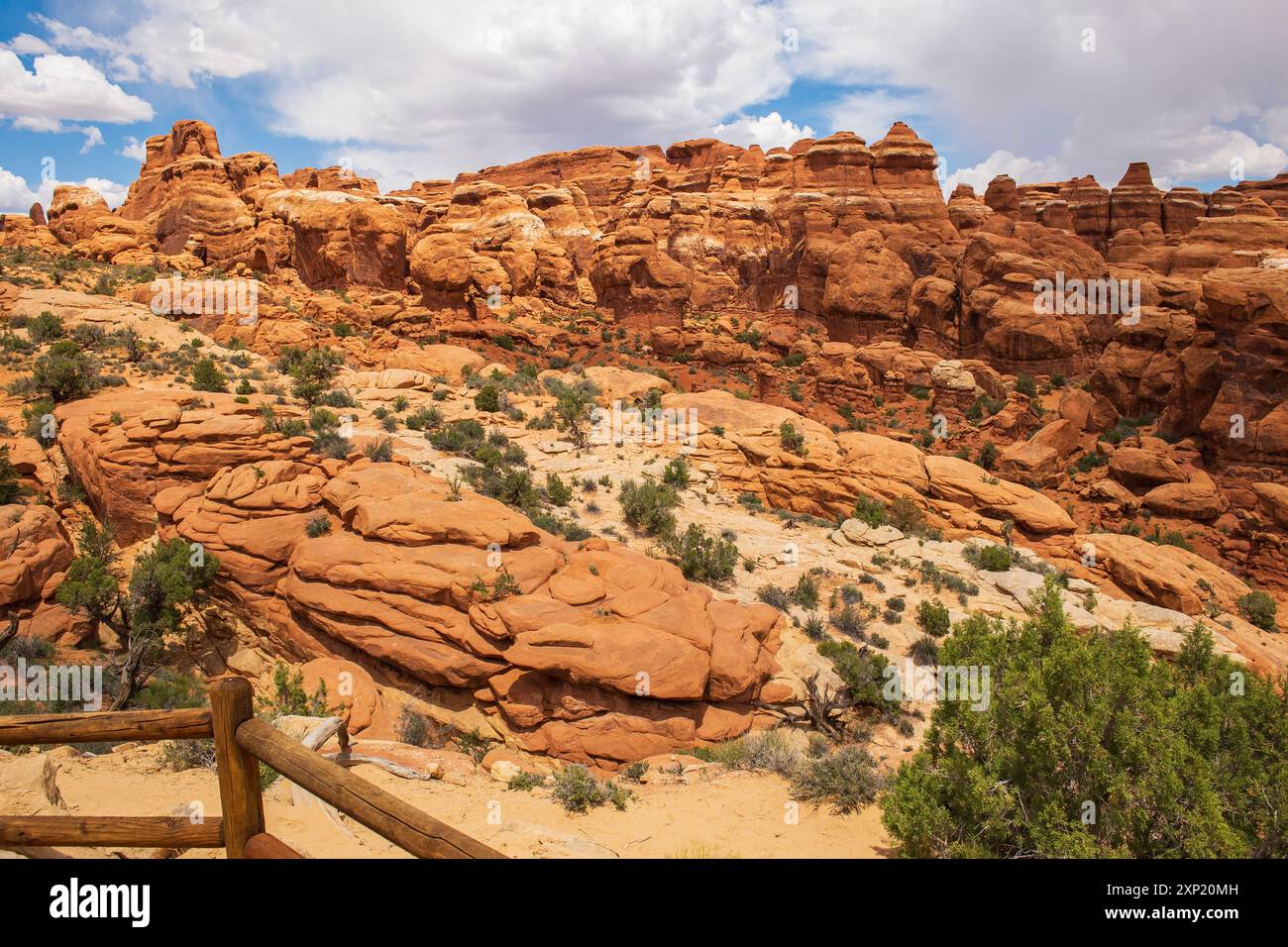 Rocky terrain and desert landscape of Fiery Furnace hiking trail in ...