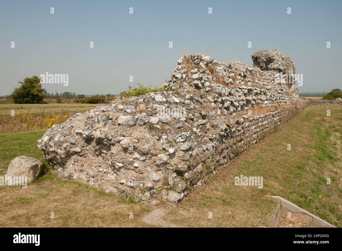 Richborough Roman Fort and Amphitheatre Stock Photo - Alamy