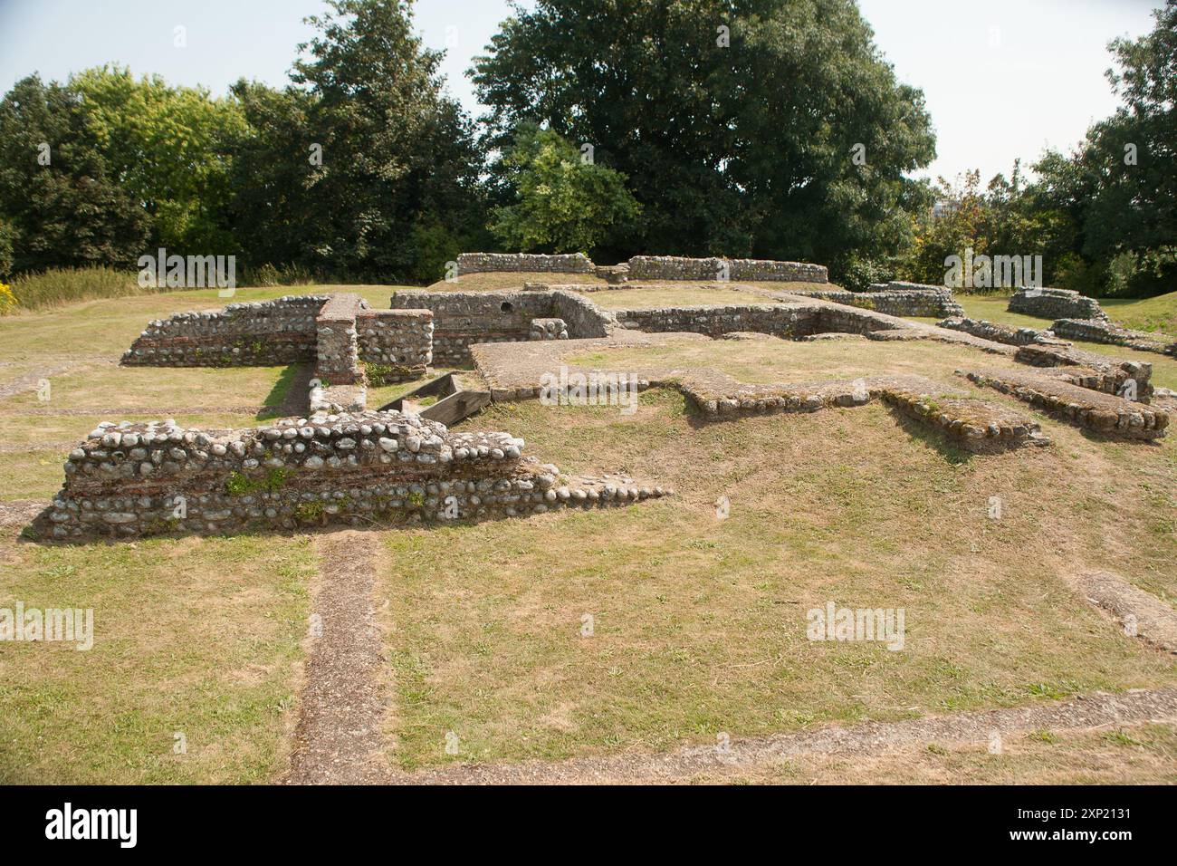 Richborough Roman Fort and Amphitheatre Stock Photo - Alamy