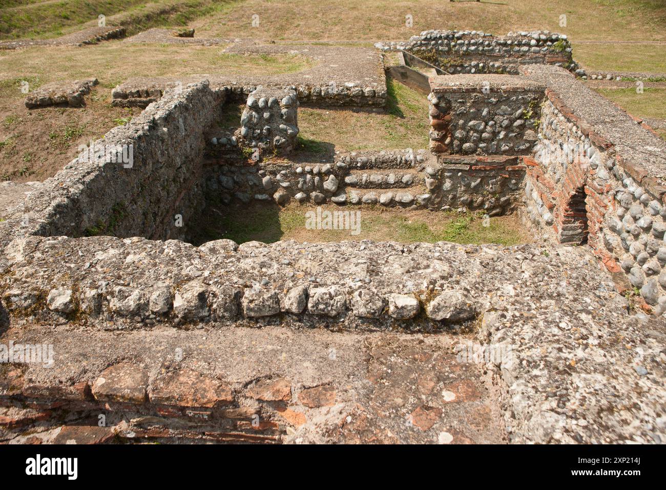 Richborough Roman Fort and Amphitheatre Stock Photo - Alamy