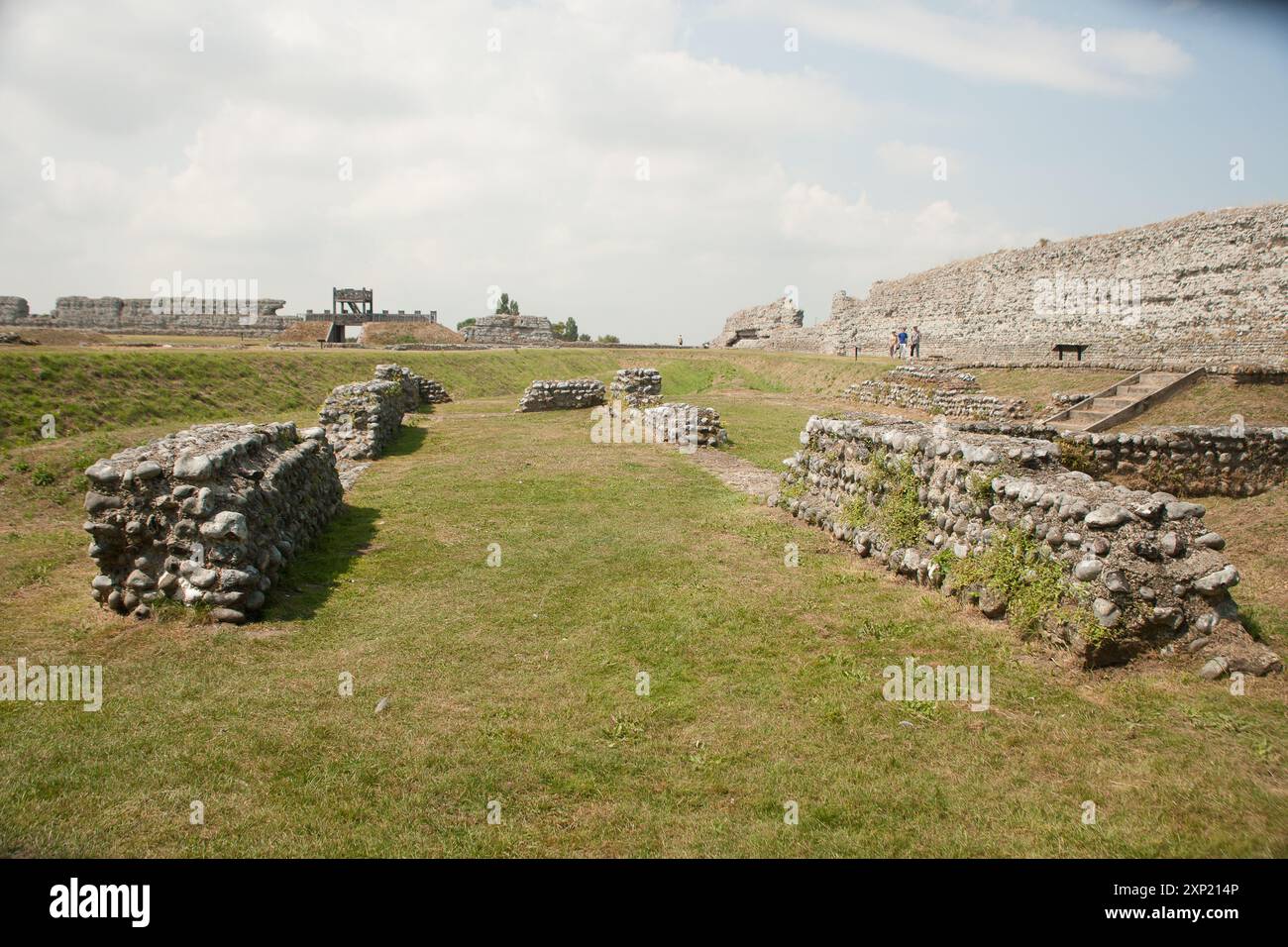 Richborough Roman Fort and Amphitheatre Stock Photo - Alamy