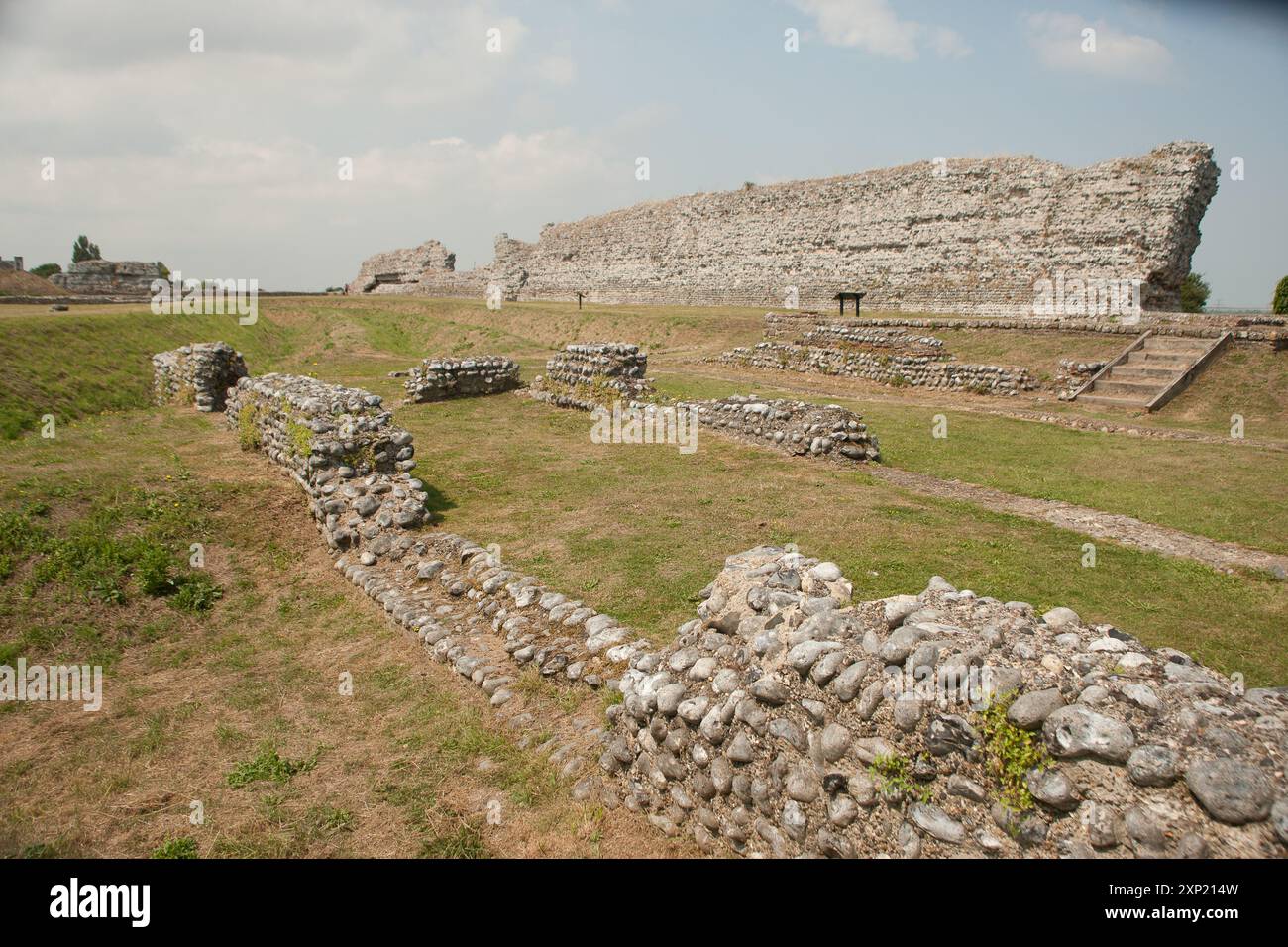 Richborough Roman Fort and Amphitheatre Stock Photo - Alamy