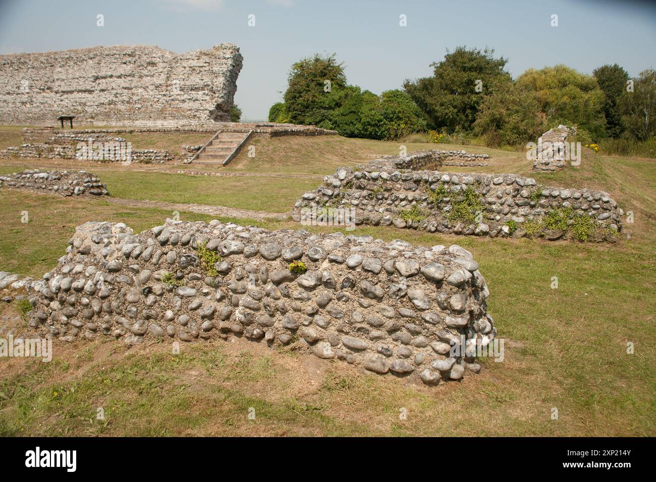 Richborough Roman Fort and Amphitheatre Stock Photo - Alamy