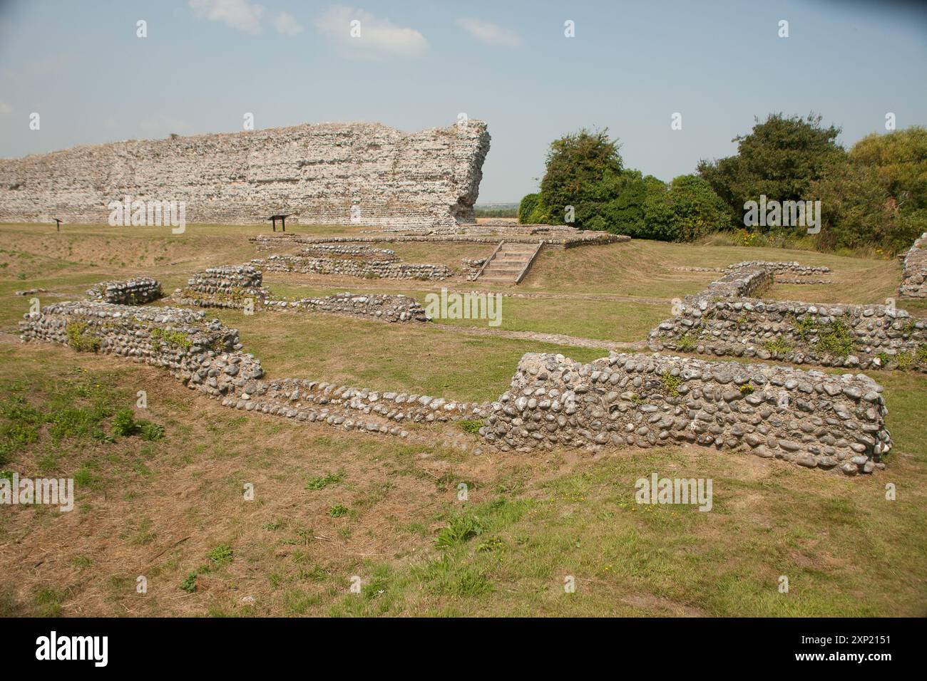Richborough Roman Fort and Amphitheatre Stock Photo - Alamy