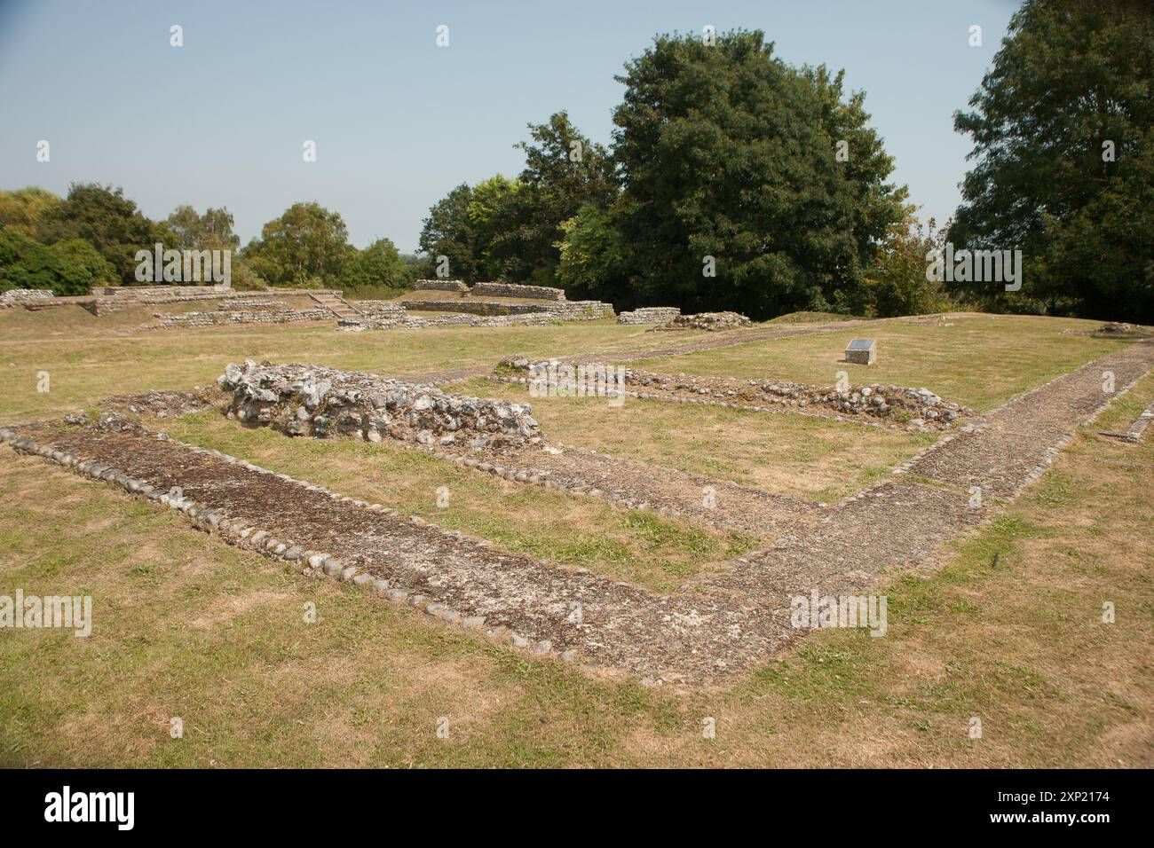 Richborough Roman Fort and Amphitheatre Stock Photo - Alamy