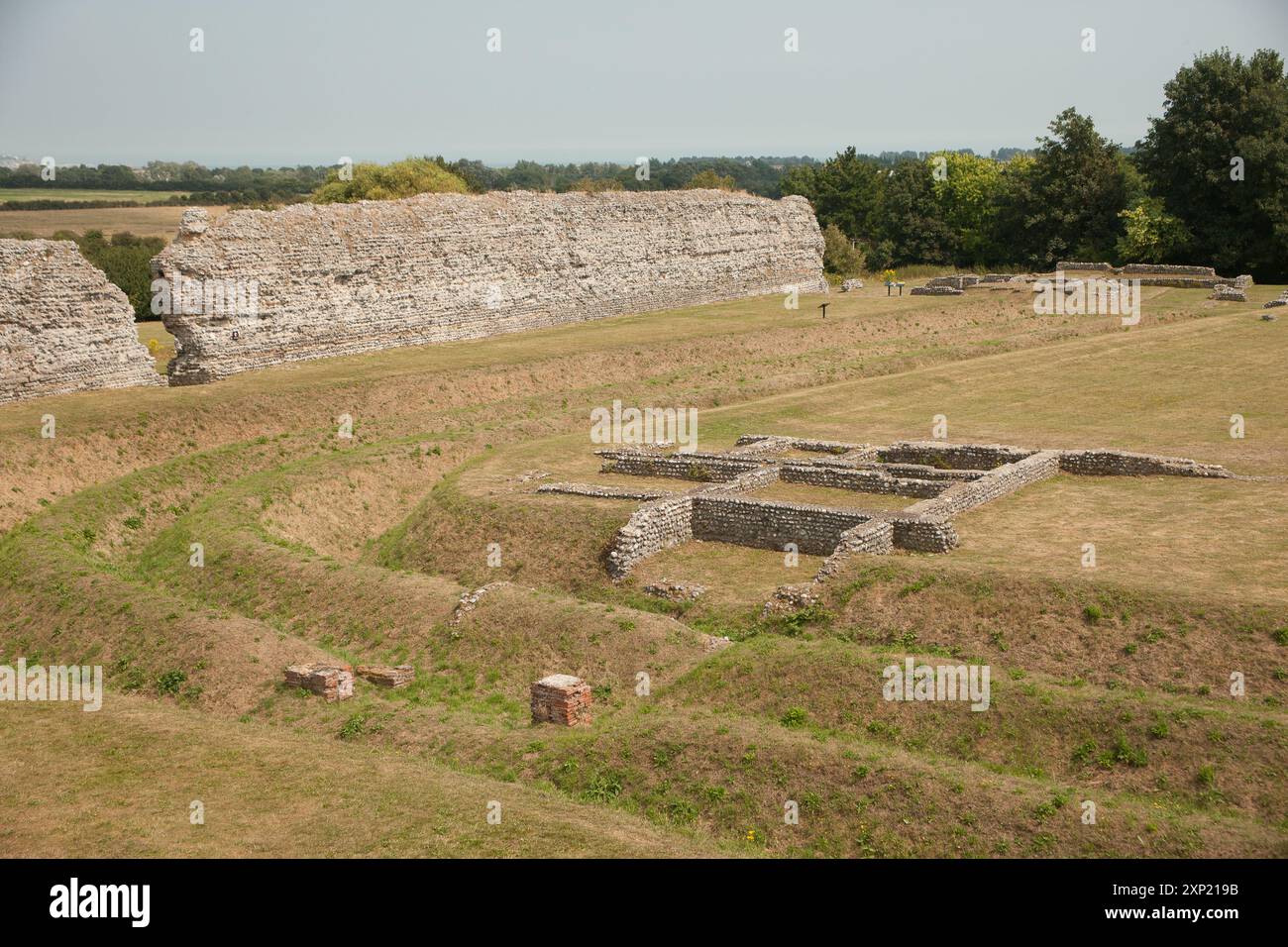 Richborough Roman Fort and Amphitheatre Stock Photo - Alamy