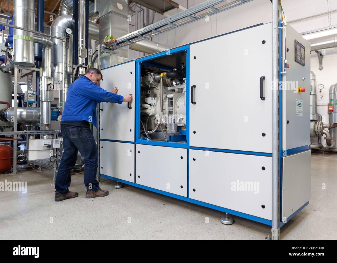 Combined heat power plant operating hi-res stock photography and images ...
