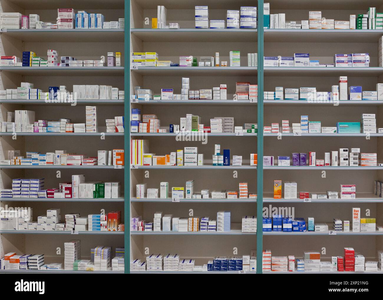 Pharmacy layout hi-res stock photography and images - Alamy