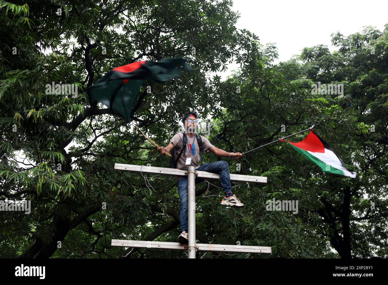 August 3, 2024, Dhaka, Dhaka, Bangladesh: Demonstrators of all classes ...