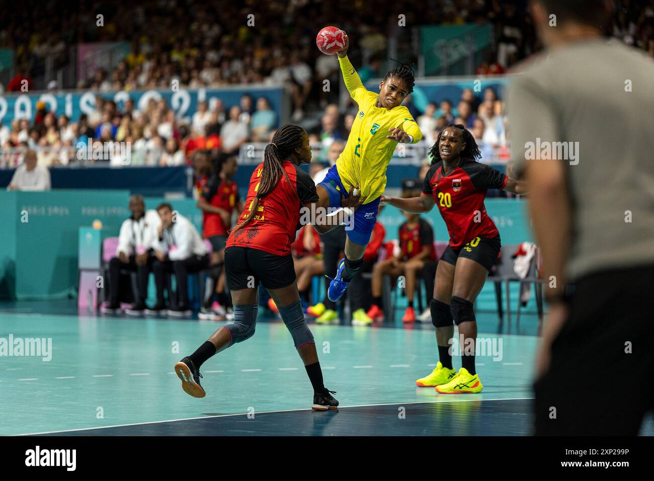 PARIS, IF - 03.08.2024: BRAZIL X ANGOLA WOMEN'S HANDBALL - Last game of ...
