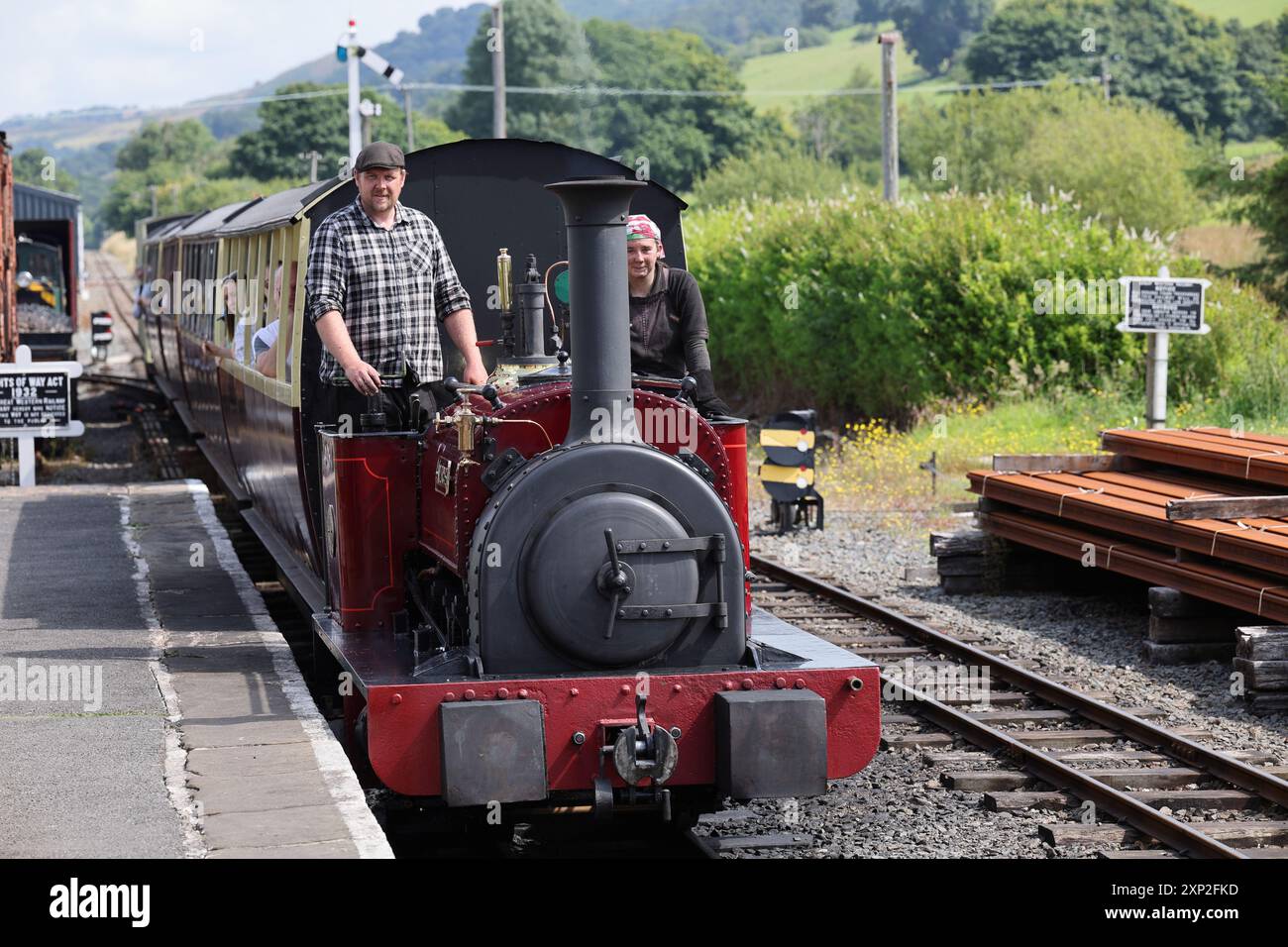 Hunslet locomotive Alice at Bala Lake Railway. 2024, arriving at ...