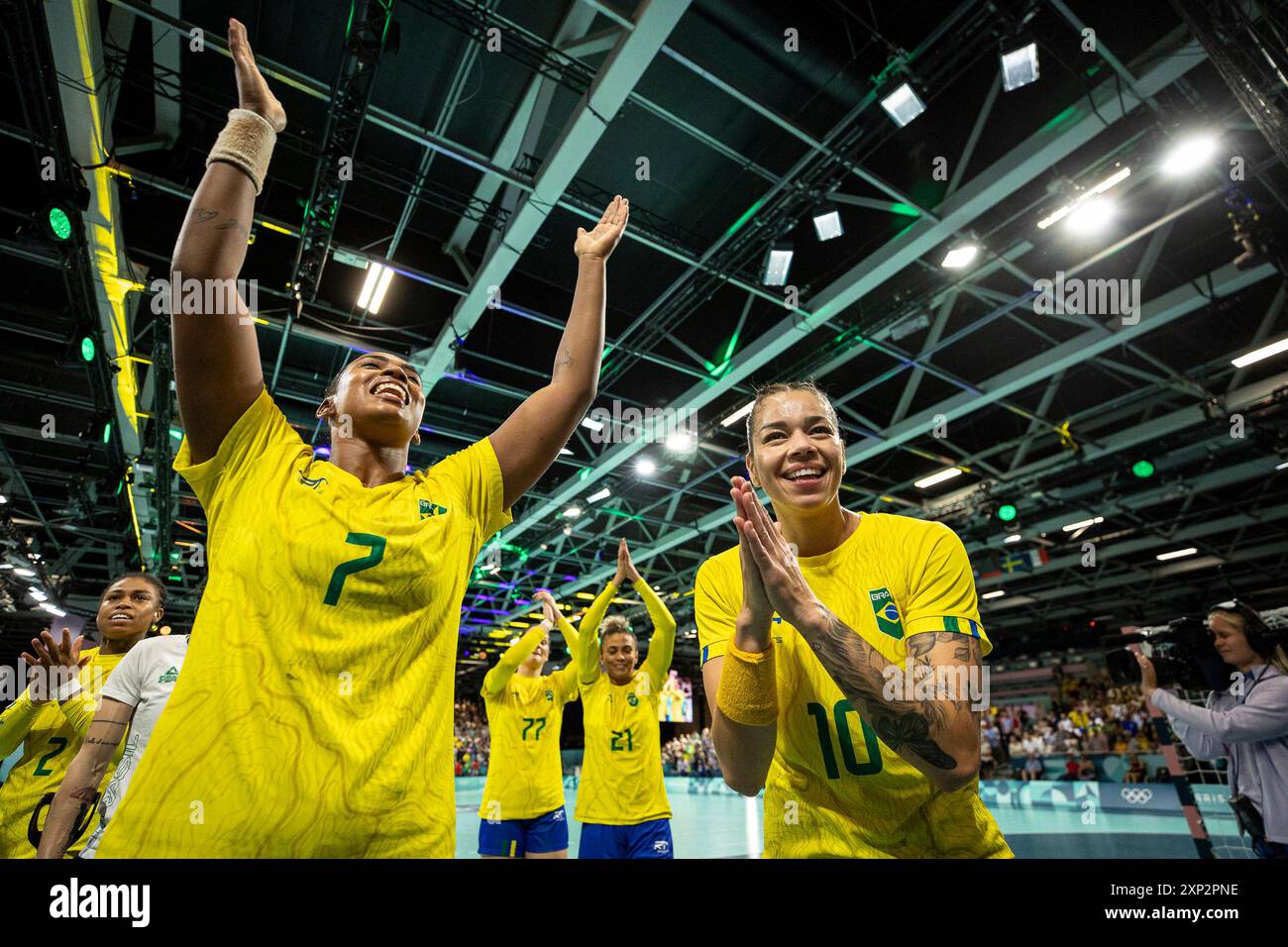 PARIS, IF - 02.08.2024: BRAZIL X ANGOLA WOMEN'S HANDBALL - Last game of ...