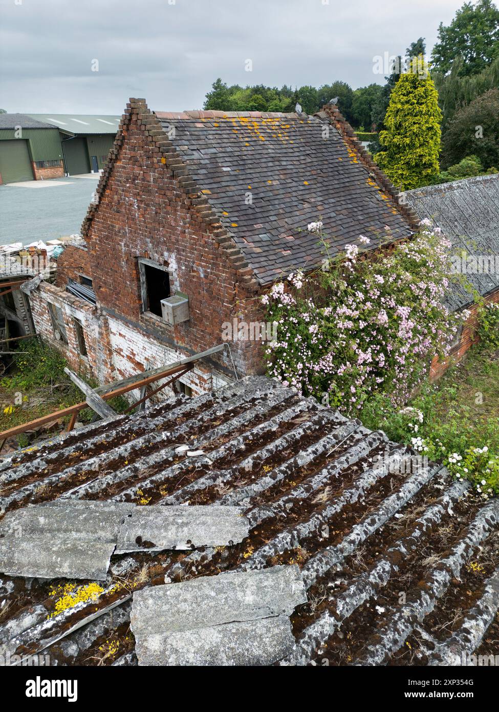 Derelict buildings on farmland in South Staffordshire, England, UK ...