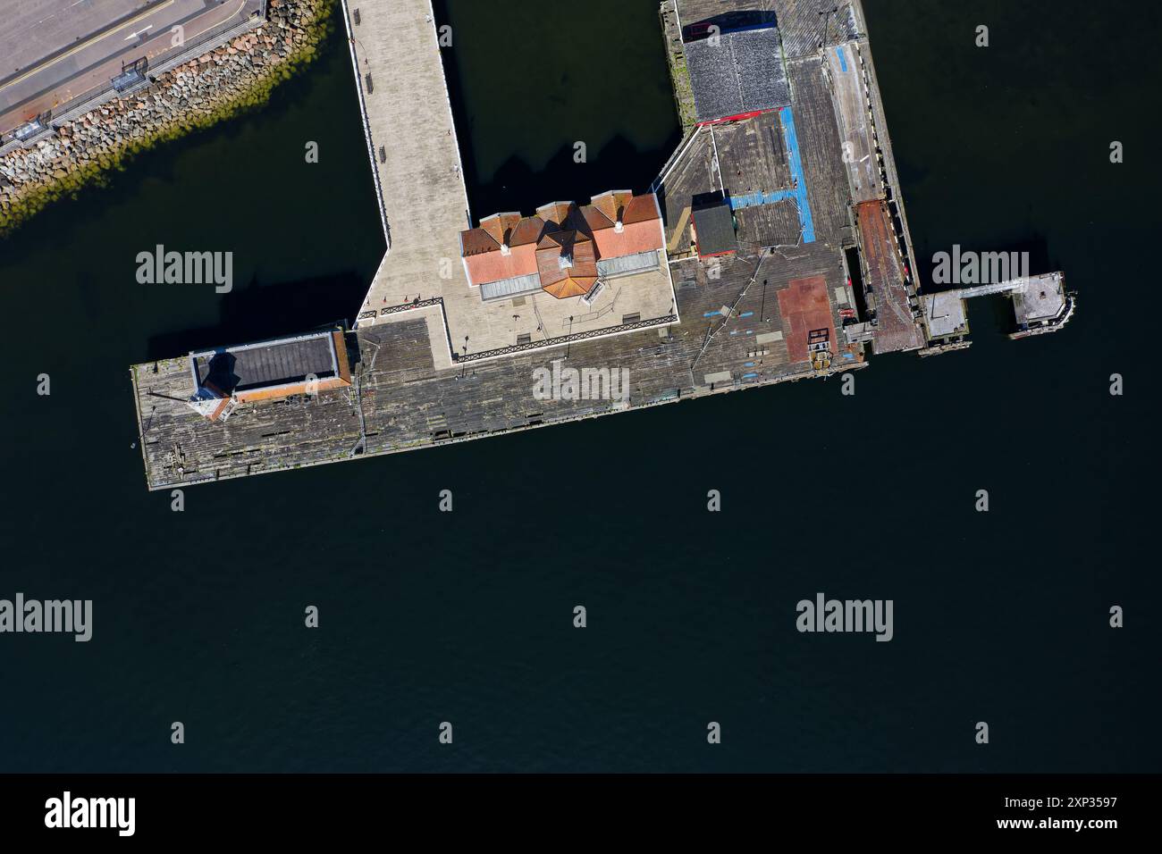 Dunoon victorian pier, derelict wooden structure and buildings Stock ...