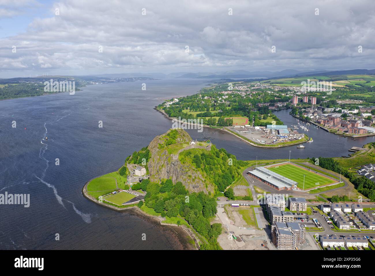 Drone aerial looking down dumbarton castle hi-res stock photography and ...