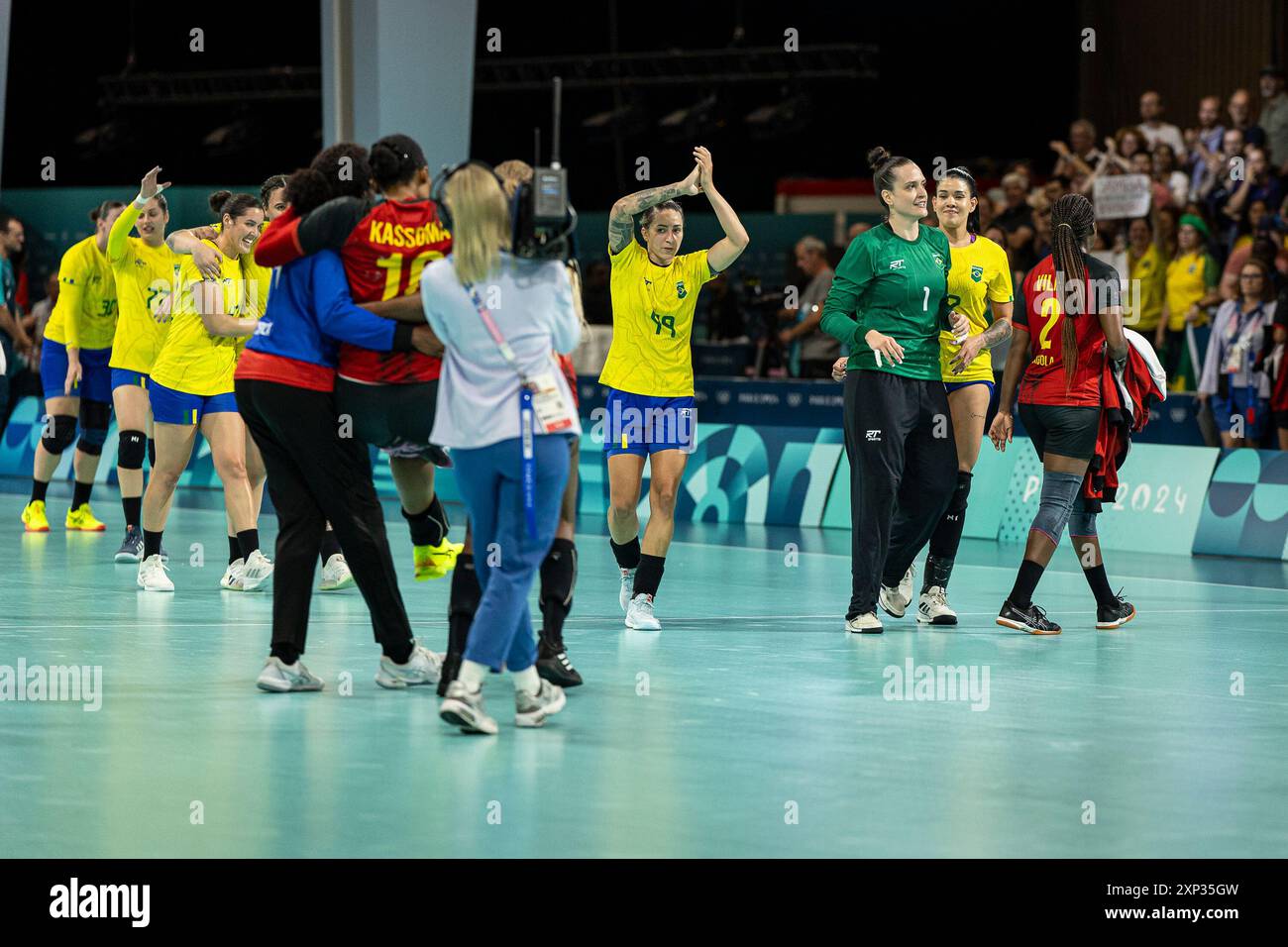 PARIS, IF - 03.08.2024: BRAZIL X ANGOLA WOMEN'S HANDBALL - Last game of ...