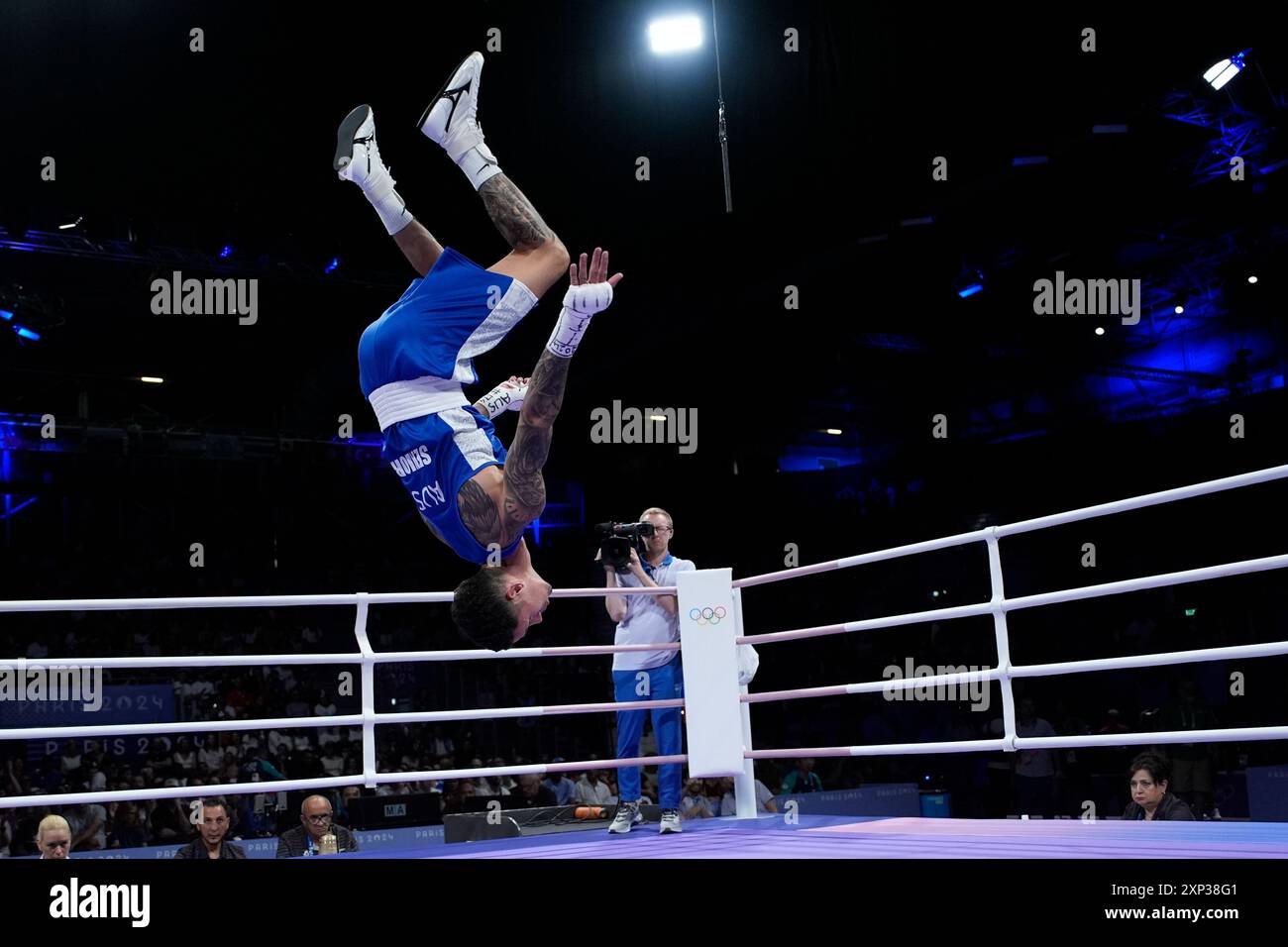 Australia's Charlie Senior, flips while celebrating after defeating ...