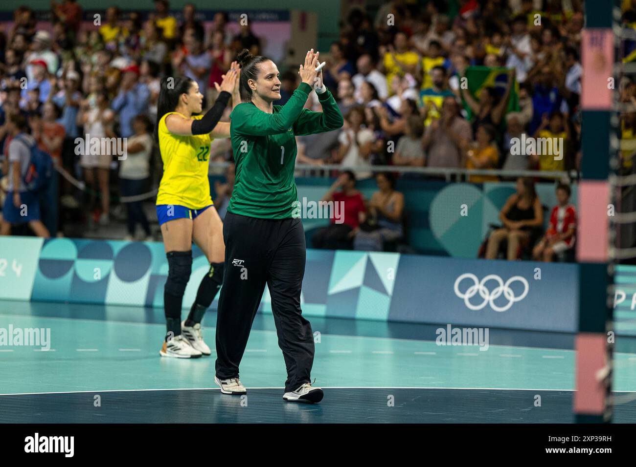 PARIS, IF - 03.08.2024: BRAZIL X ANGOLA WOMEN'S HANDBALL - Last game of ...