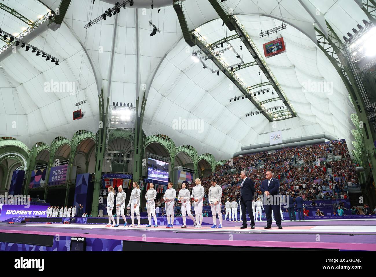 Paris, France. 3rd Aug, 2024. (L-R) Hungary team group (HUN), Japan ...