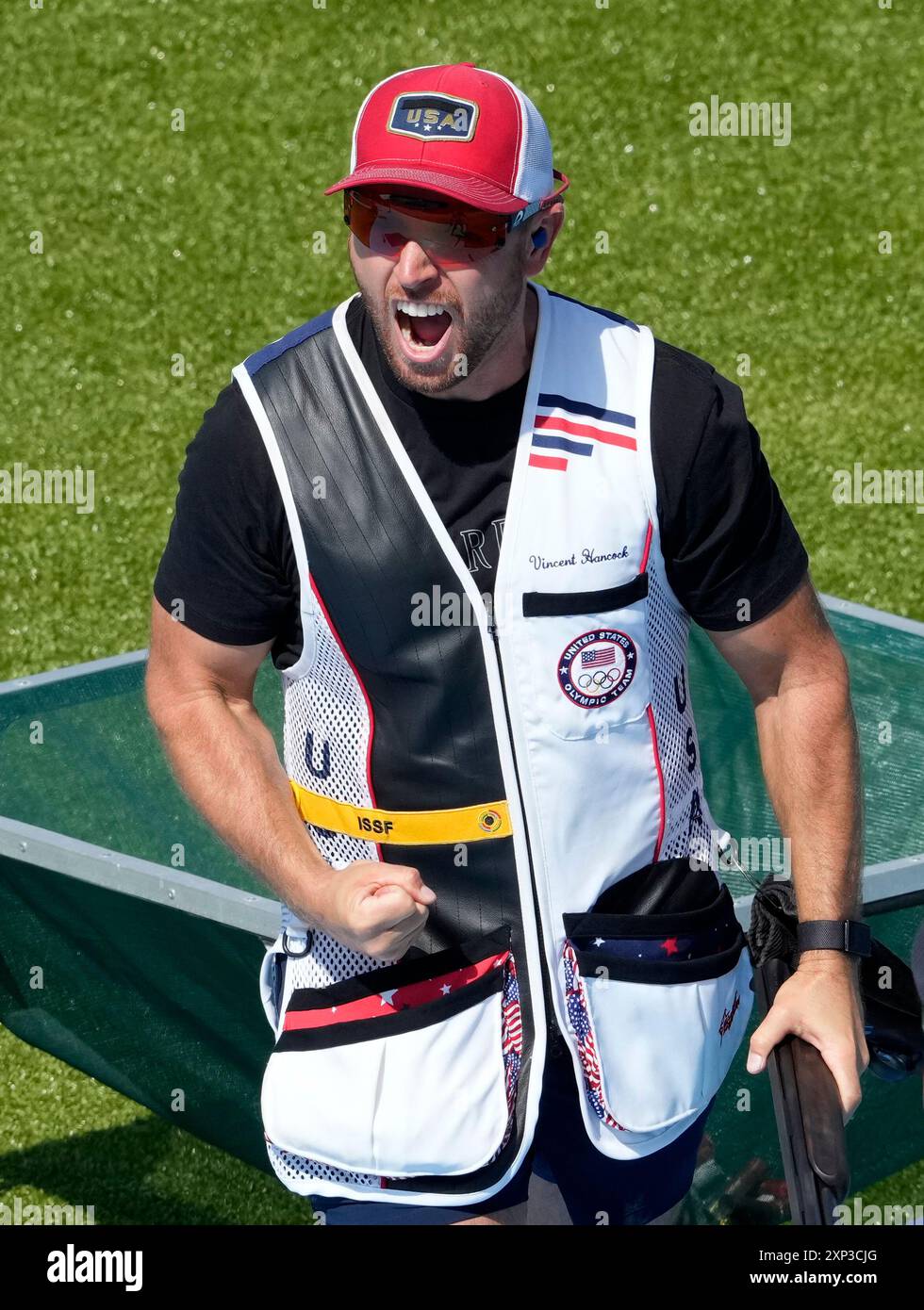 Vincent Hancock of the United States reacts after winning the gold ...
