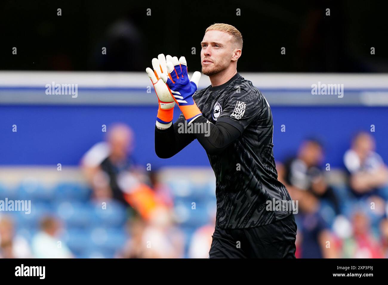 Jason steele in action hi-res stock photography and images - Alamy