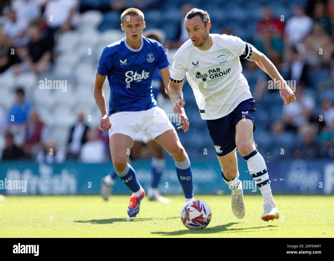 Harrison armstrong everton hi-res stock photography and images - Alamy