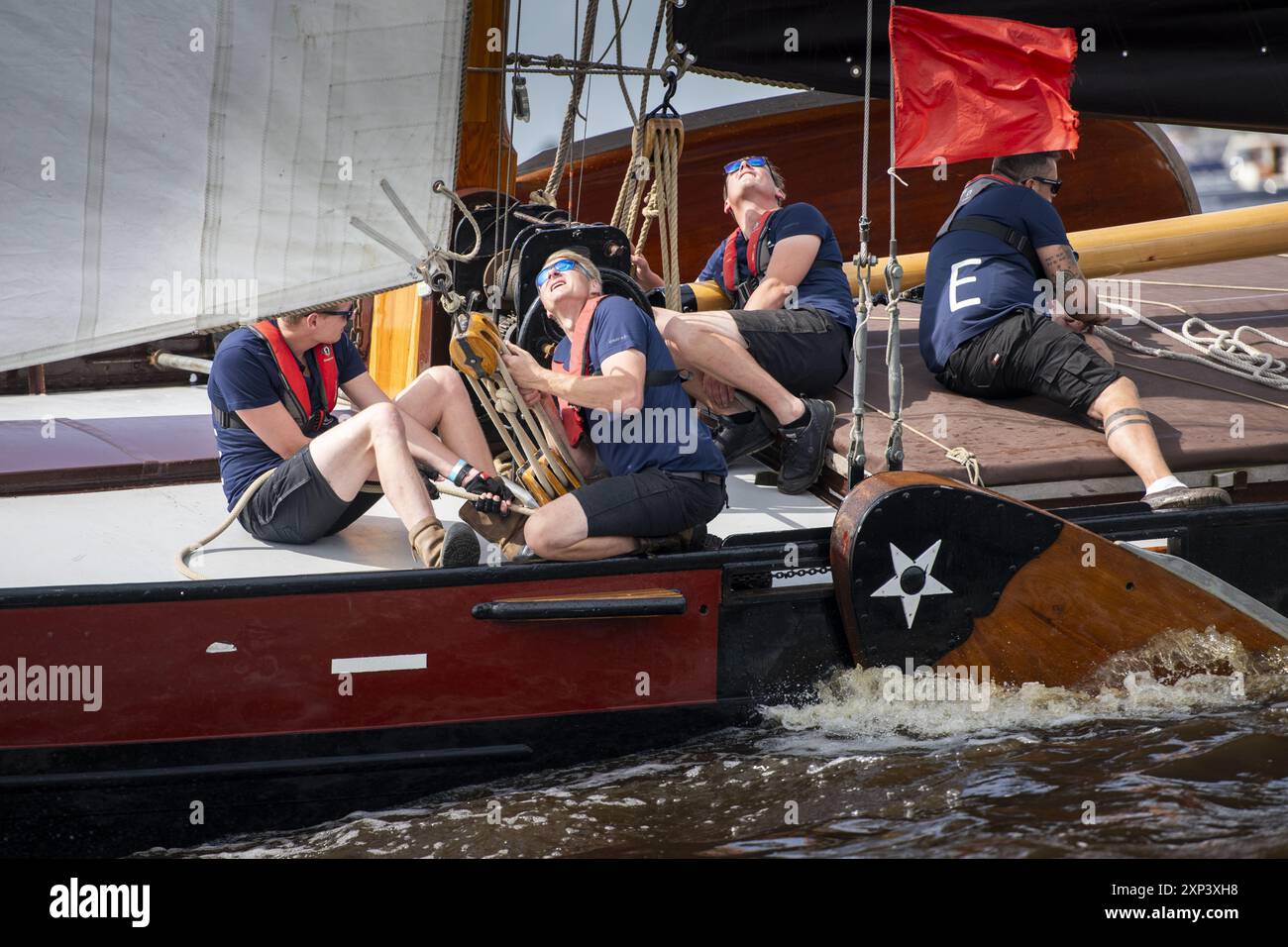 GROU - The first day of the SKS Skutsjesilen championship. ANP JILMER ...