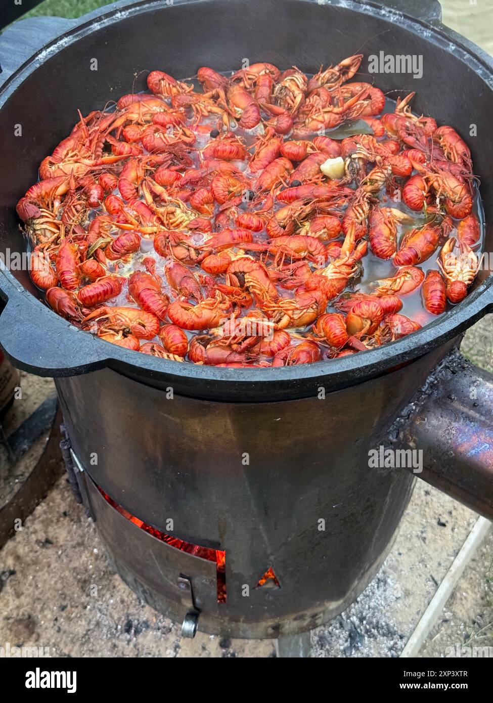 Close up shot cauldron boiling hi-res stock photography and images - Alamy