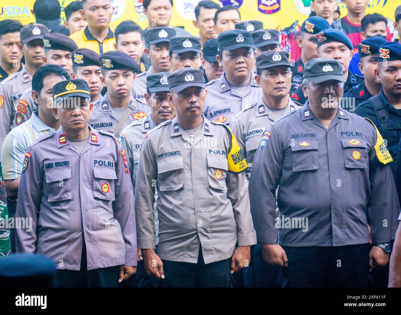 Indonesian police woman hi-res stock photography and images - Alamy