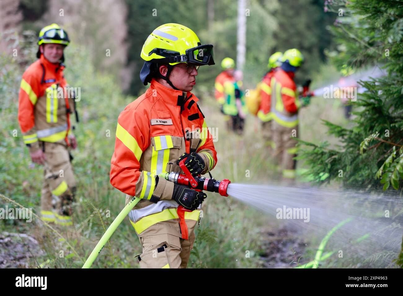 Bad Harzburg, Germany. 03rd Aug, 2024. Emergency services from the GFFF ...