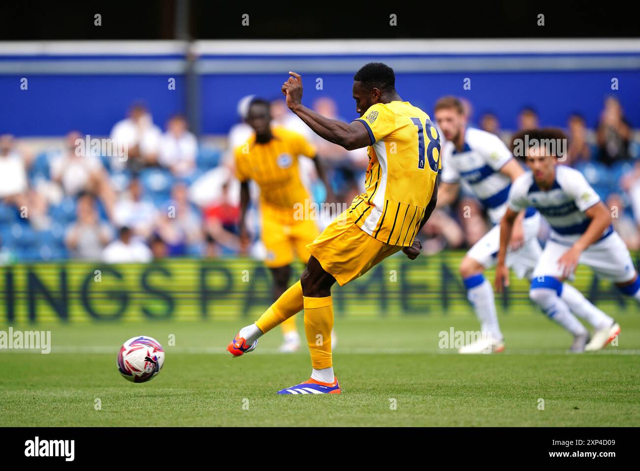 Danny welbeck of brighton 2024 hi-res stock photography and images - Alamy