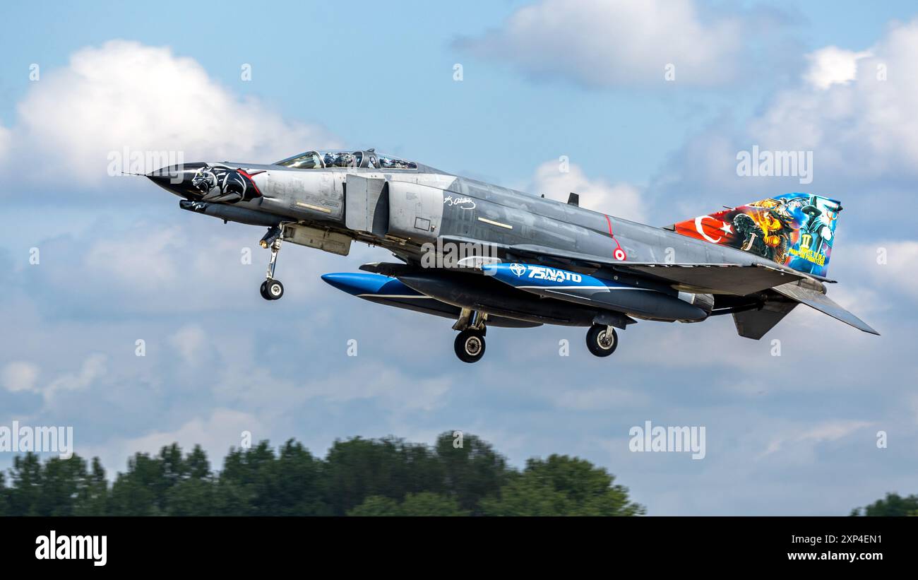 Turkish Air Force - McDonnell Douglas F-4E Phantom II, arriving at RAF ...