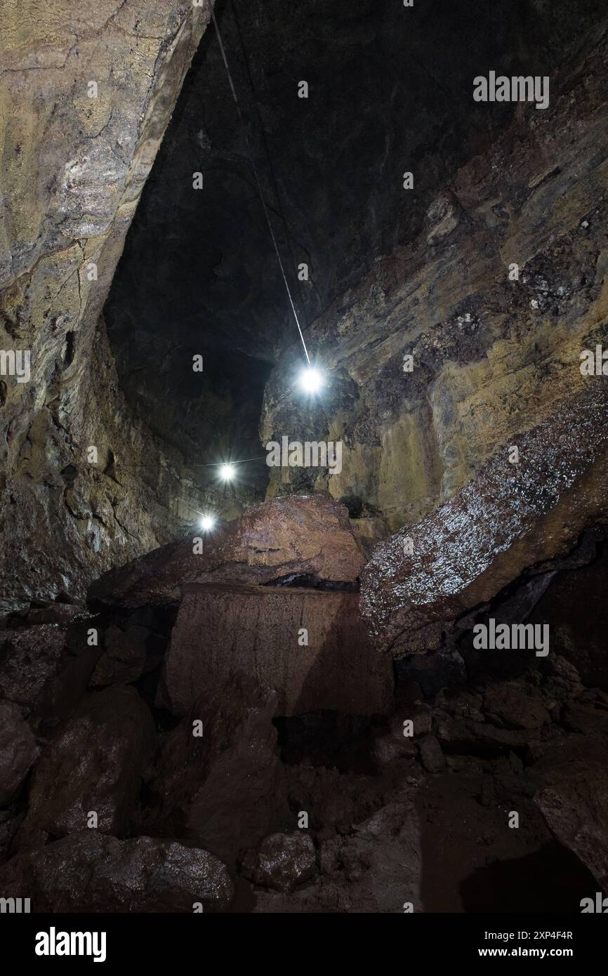 Dimly lit underground cave hi-res stock photography and images - Alamy